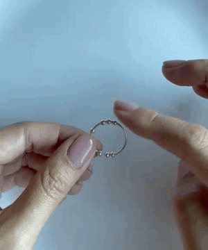 Maximise Your Focus: 10 Fidgeting Techniques – Subtly Anxious